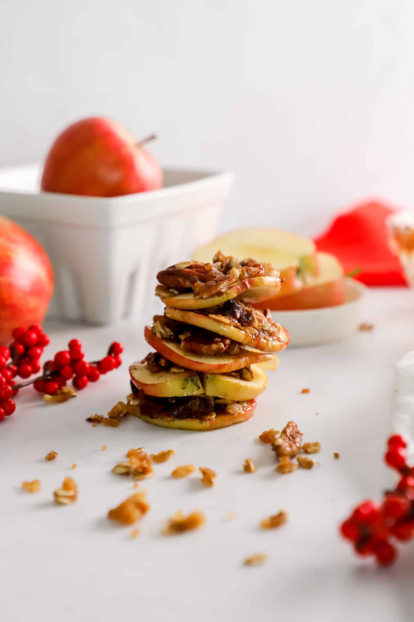 Homemade Vegan Baked Apple Slices (with Cinnamon) - The Glutenless Maximus