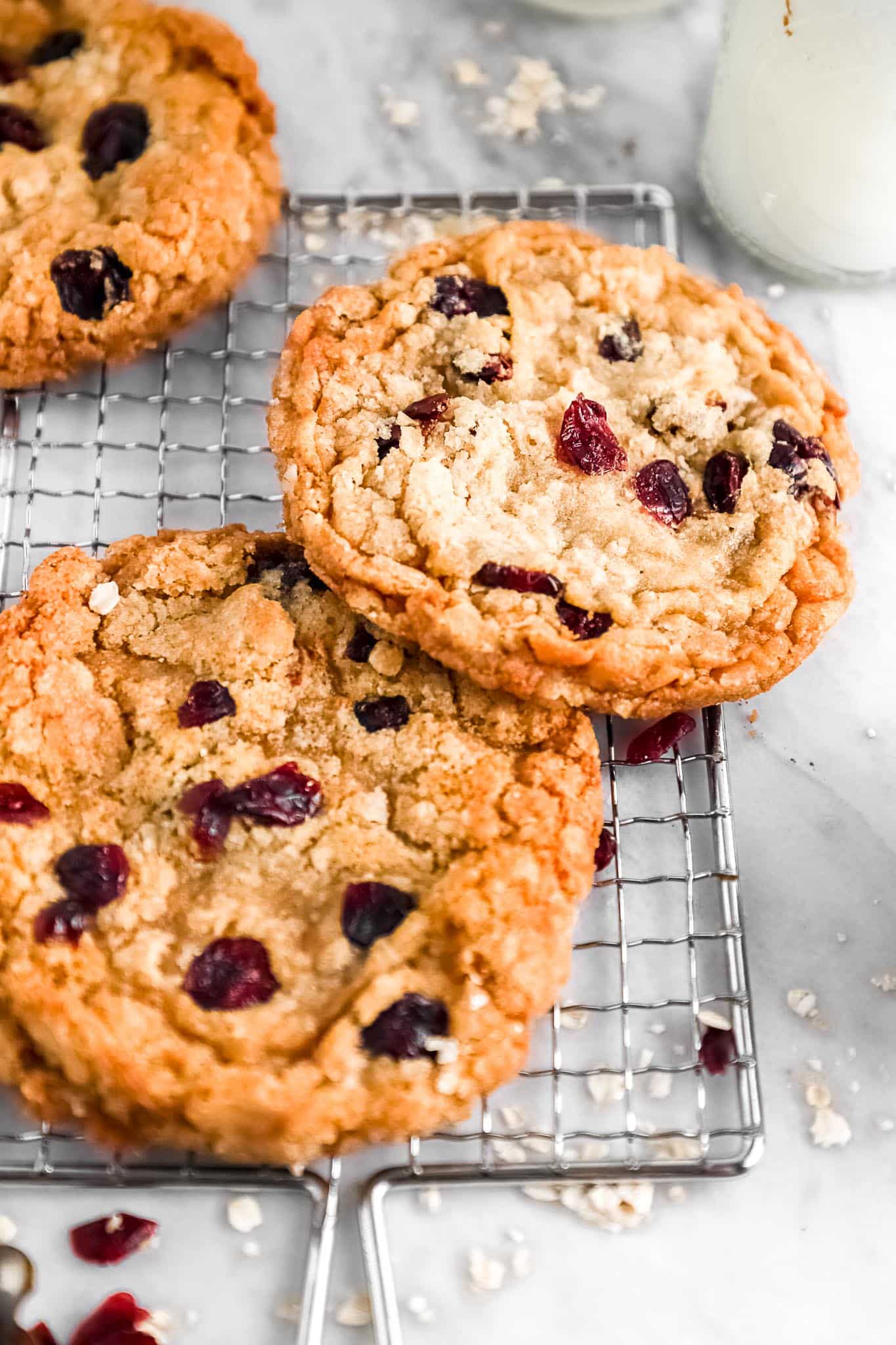 Gluten-Free Oatmeal Cranberry Cookies with Cinnamon