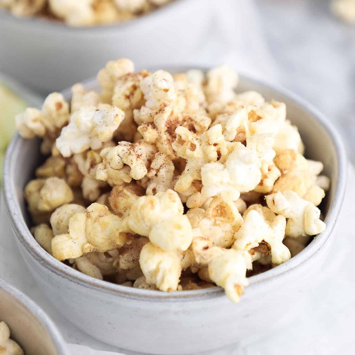 The BEST Apple Cinnamon Popcorn