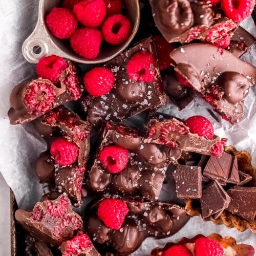 Delicious Raspberry Chocolate Bark - Easy Recipe
