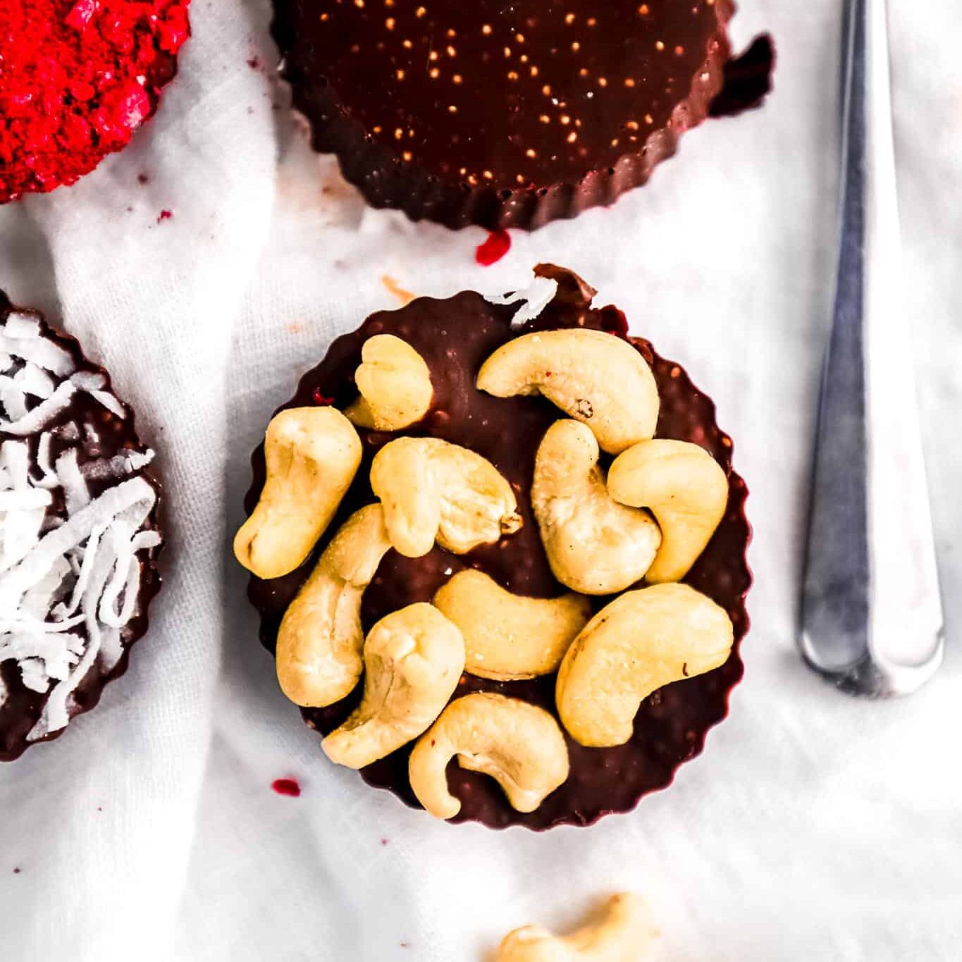 Easy Chocolate Quinoa Puff Cups (GF, 3-Ingredients)